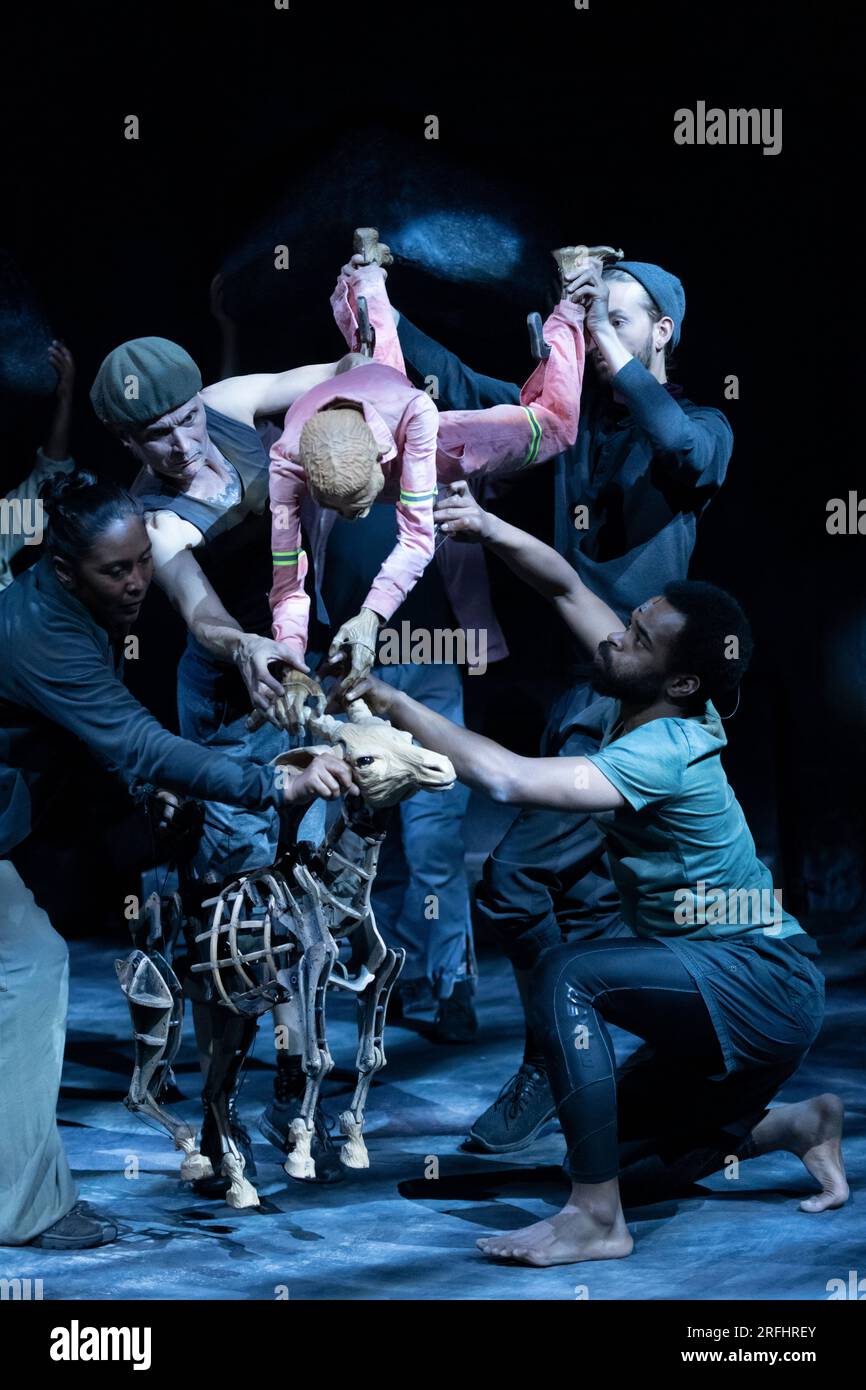 Edinburgh, Großbritannien. 3. August 2023. Das britische Debüt von JM ...