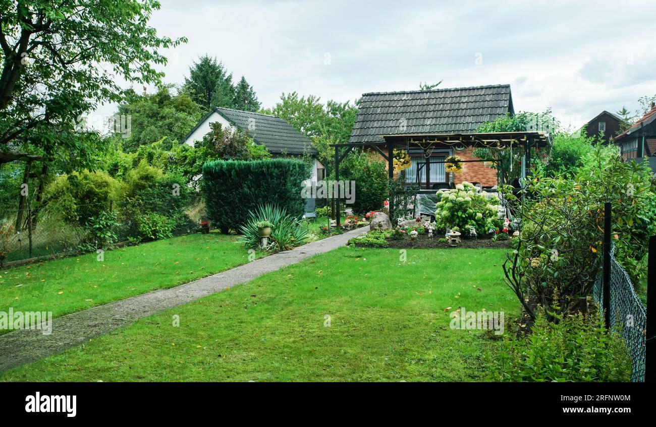 Unglaubliches kleines Cottage in deutschem Hannover mit beeindruckender ...