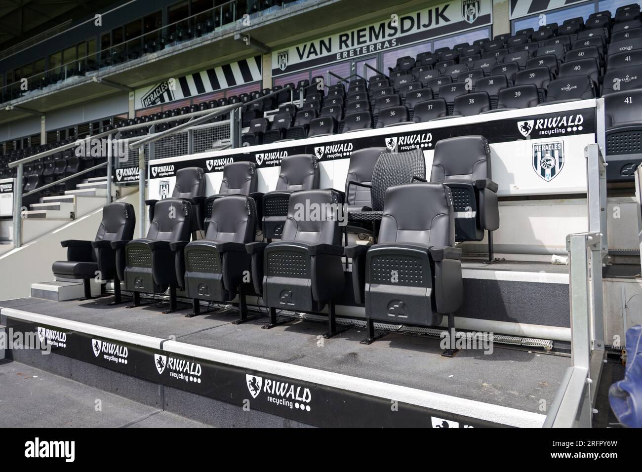 Erve Asito Stadion in Almelo, Heimstadion der Fußballmannschaft ...