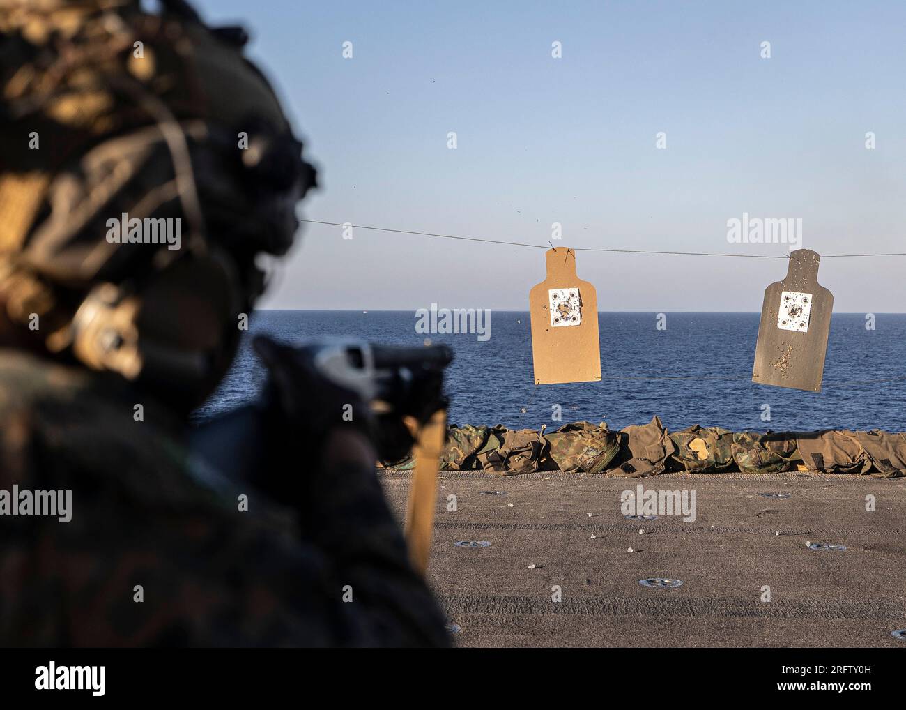 USA Marinekorps Sgt. Alexander Hernandez, ein Einheimischer aus Chicago ...