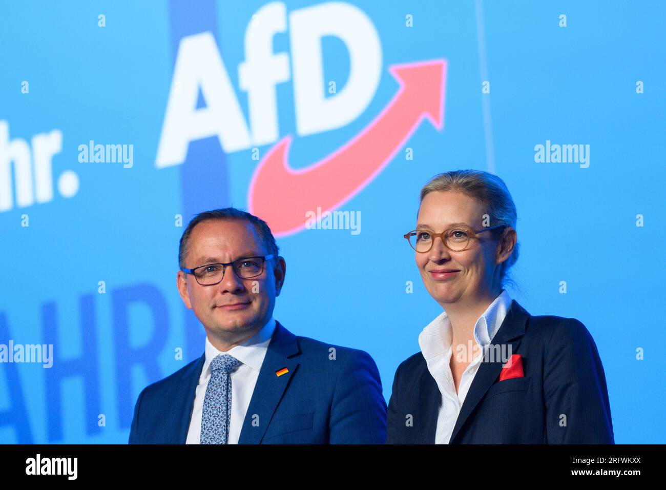 Magdeburg, Deutschland. 06. Aug. 2023. Tino Chrupalla (l), föderaler ...