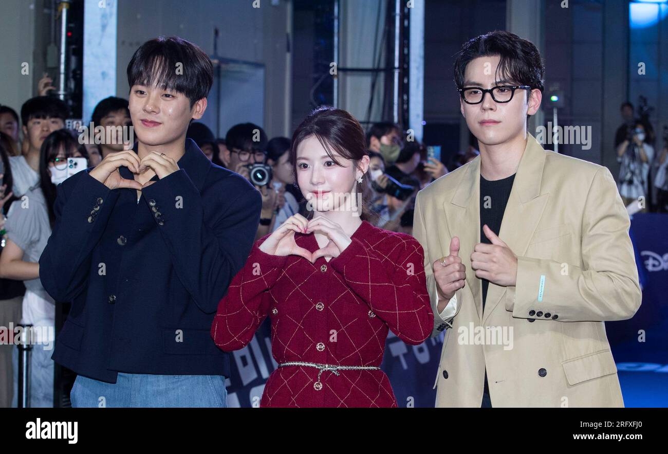 Seoul, Südkorea. 3. Aug. 2023. (L bis R) die südkoreanischen Schauspieler Lee Jung-ha und Go ...