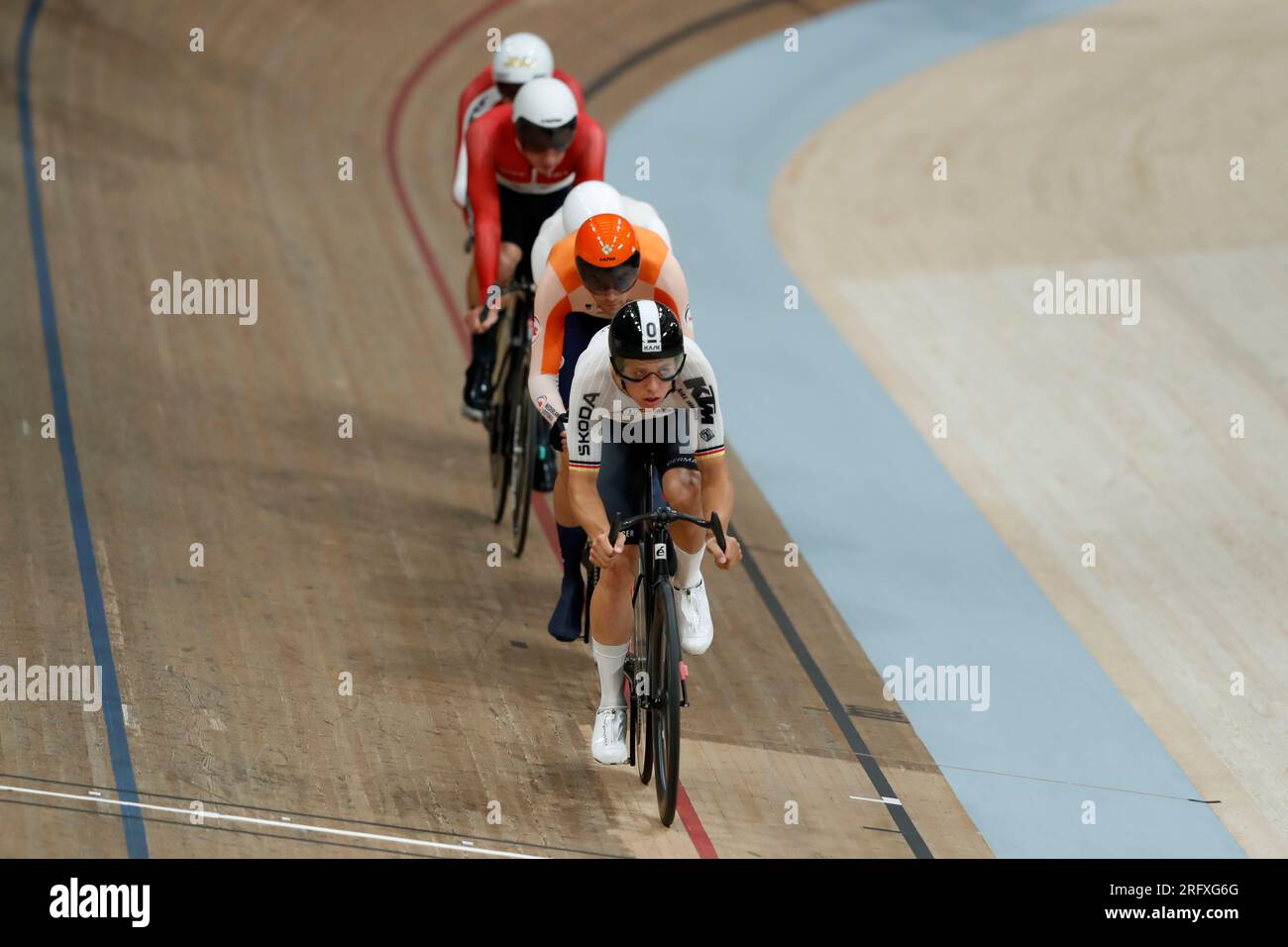 Tim Torn Teutenberg in Aktion beim Elite Omnium Scratch Race 1/4 für Männer am vierten Tag der ...