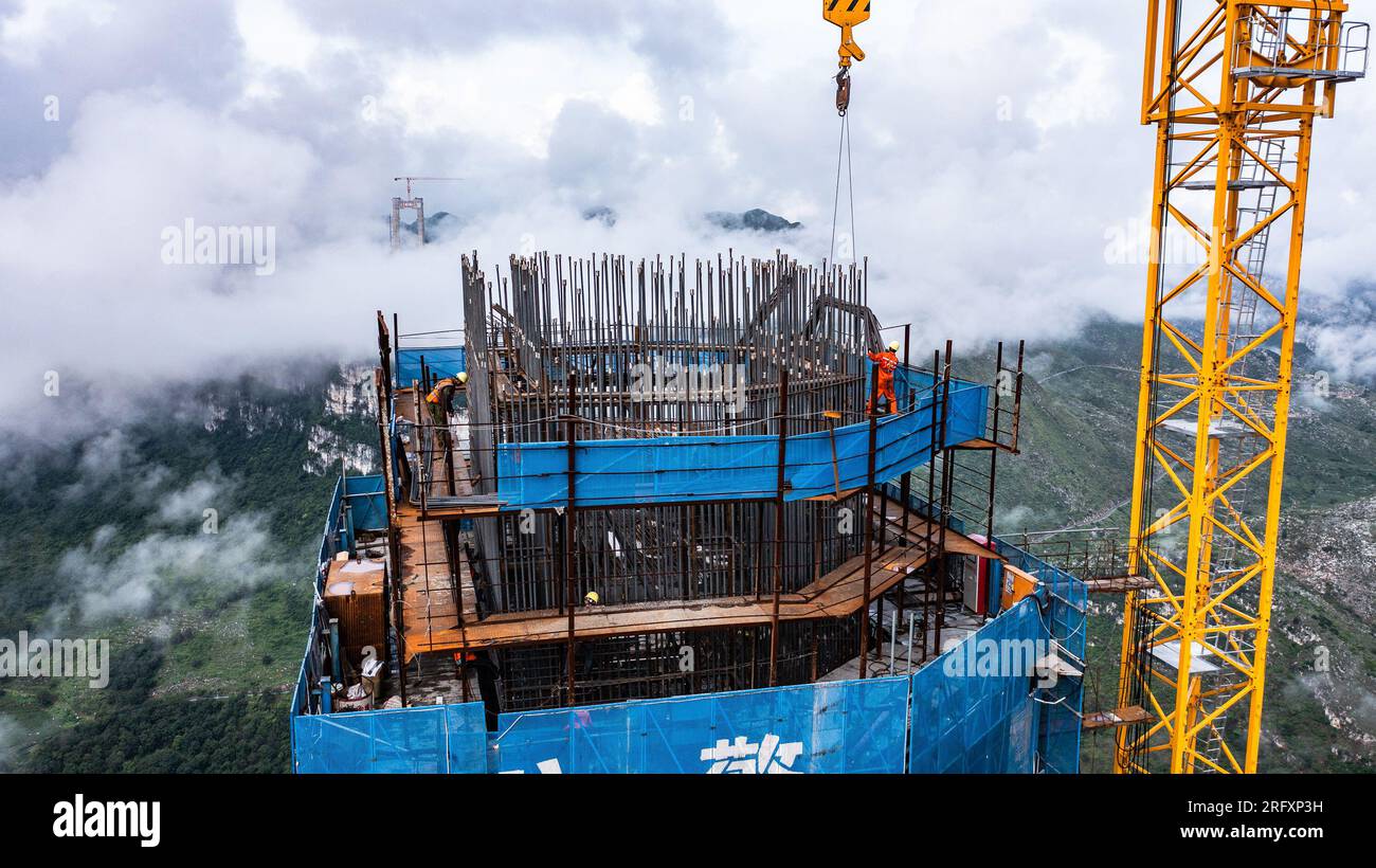 (230806) -- GUIYANG, 6. August 2023 (Xinhua) -- Dieses Luftfoto, das am ...