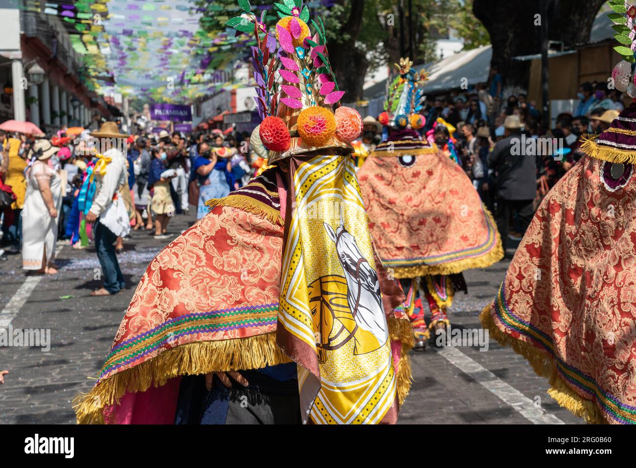 La danza de los moros -Fotos und -Bildmaterial in hoher Auflösung – Alamy