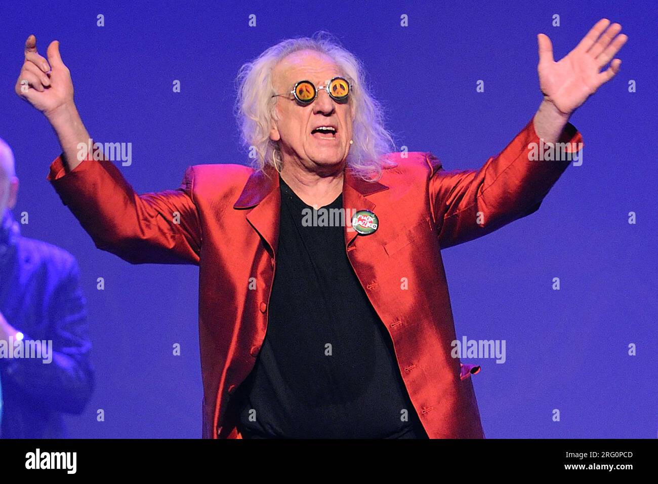 Paris, Frankreich. 07. Aug. 2023. Das Dateifoto vom 10. März 2016 zeigt ...