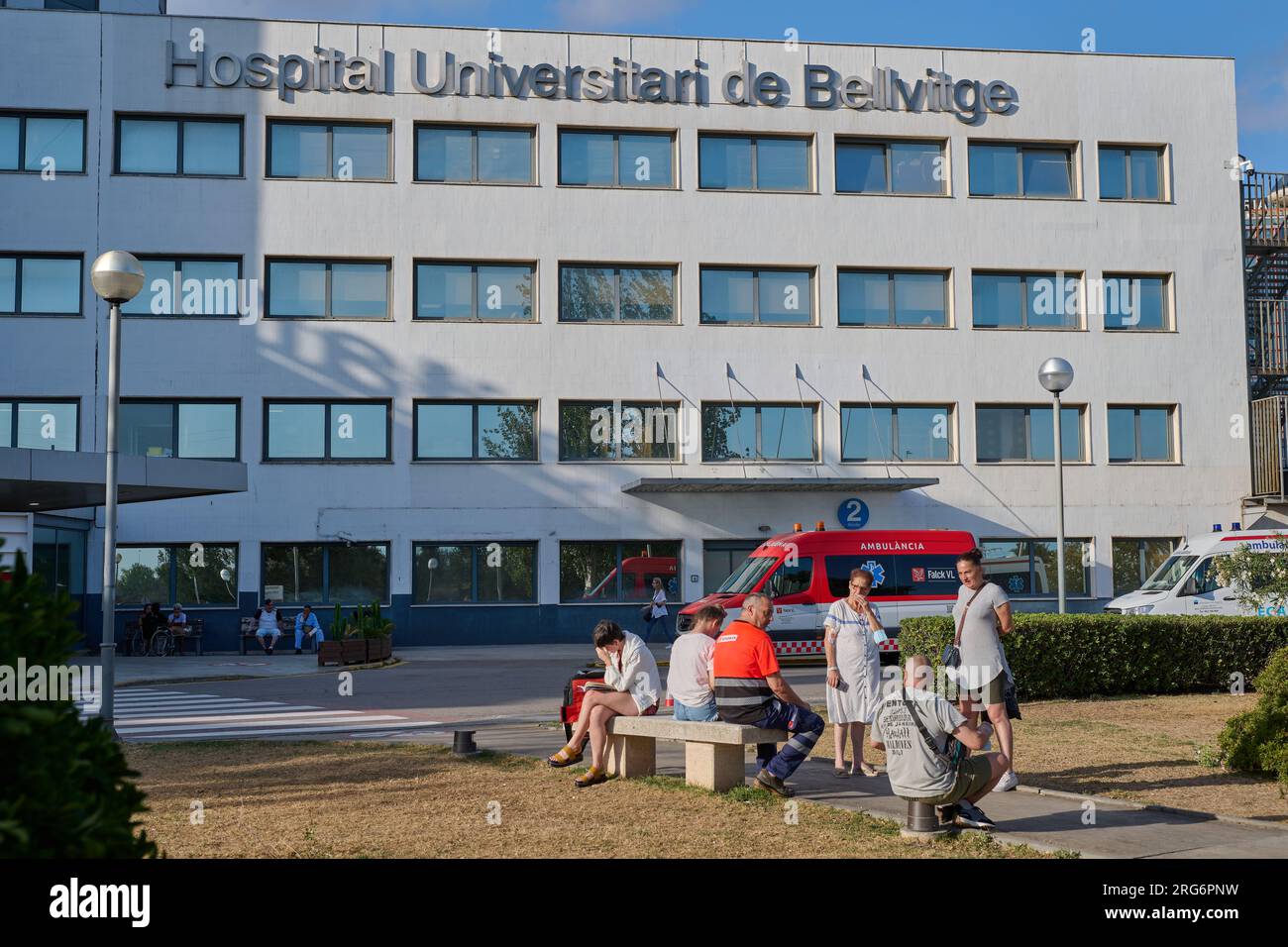 Bellvitge university hospital -Fotos und -Bildmaterial in hoher ...