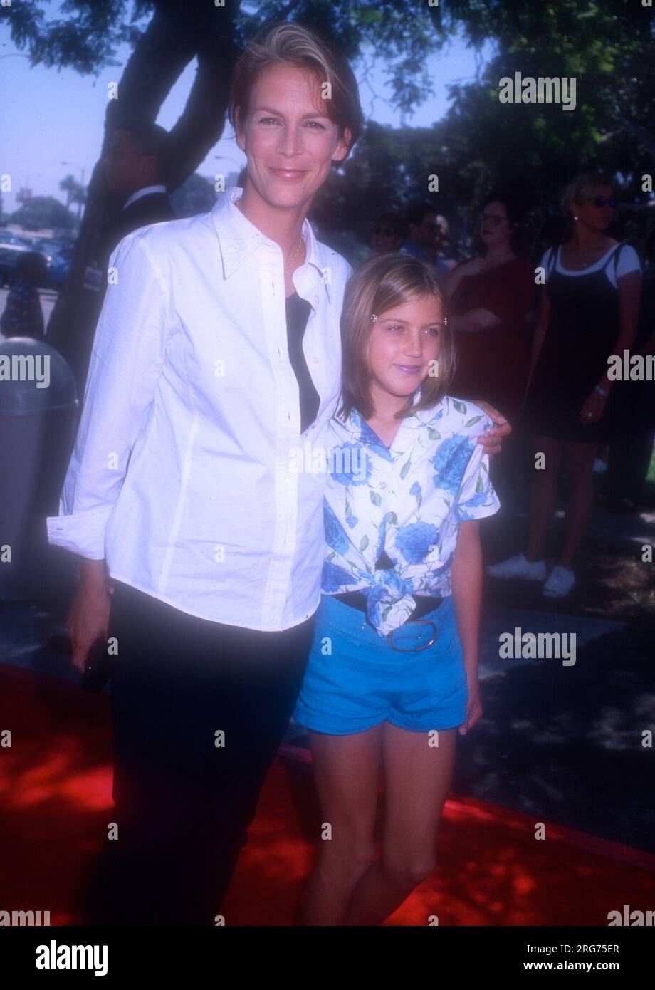 Jamie lee curtis and daughter -Fotos und -Bildmaterial in hoher ...