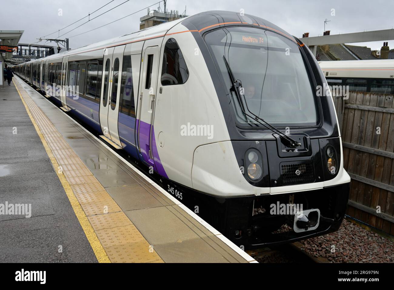 Elizabeth linie london -Fotos und -Bildmaterial in hoher Auflösung – Alamy