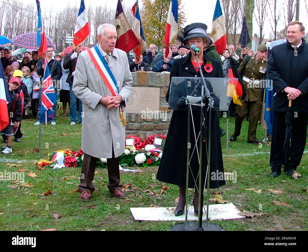Christmas truce wwi memorial -Fotos und -Bildmaterial in hoher Auflösung – Alamy