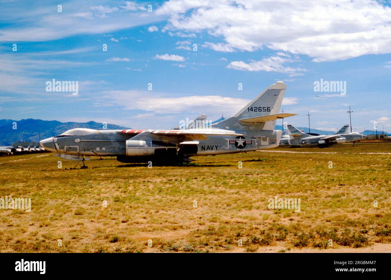 Douglas eka 3b -Fotos und -Bildmaterial in hoher Auflösung – Alamy