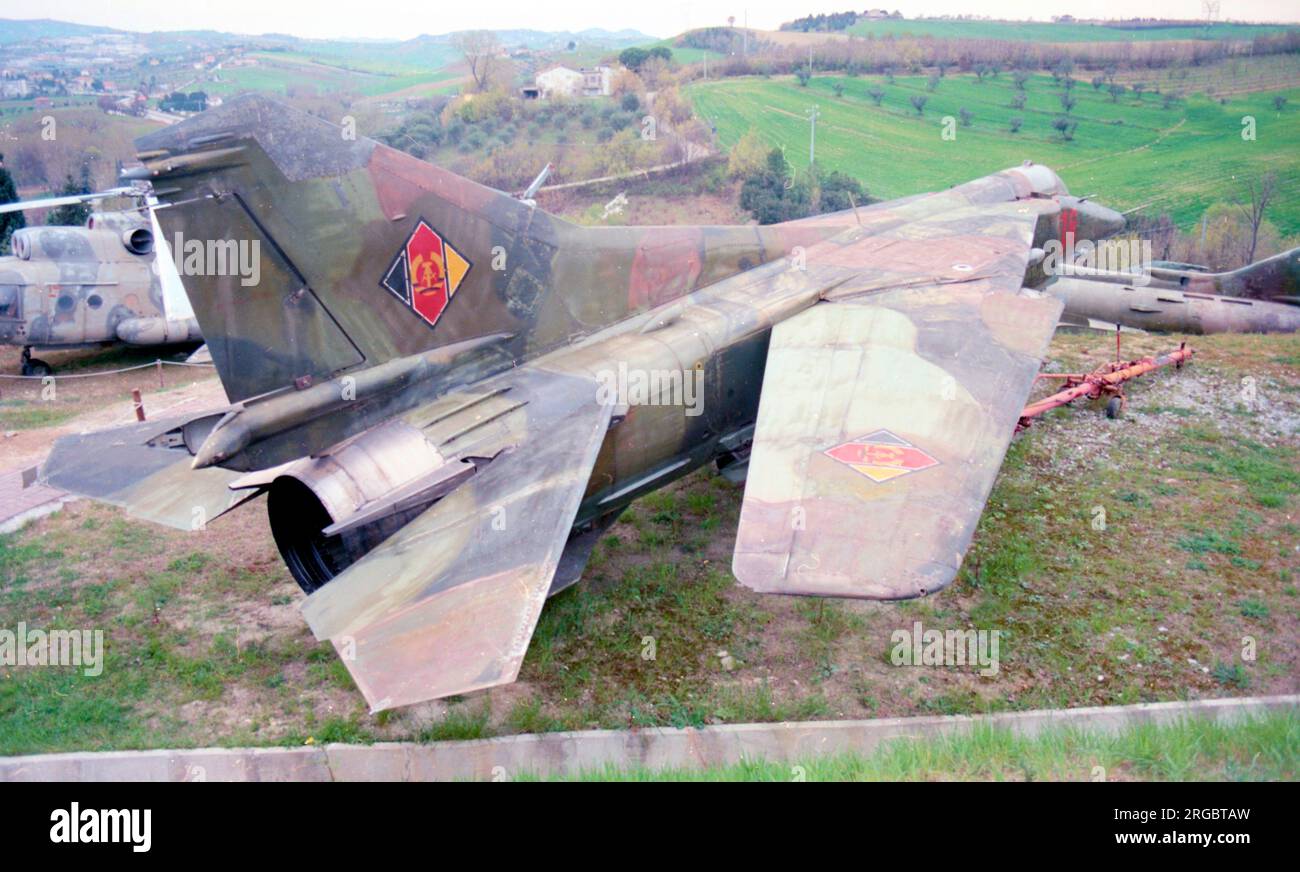 Ostdeutsche luftwaffenmarkierungen -Fotos und -Bildmaterial in hoher ...