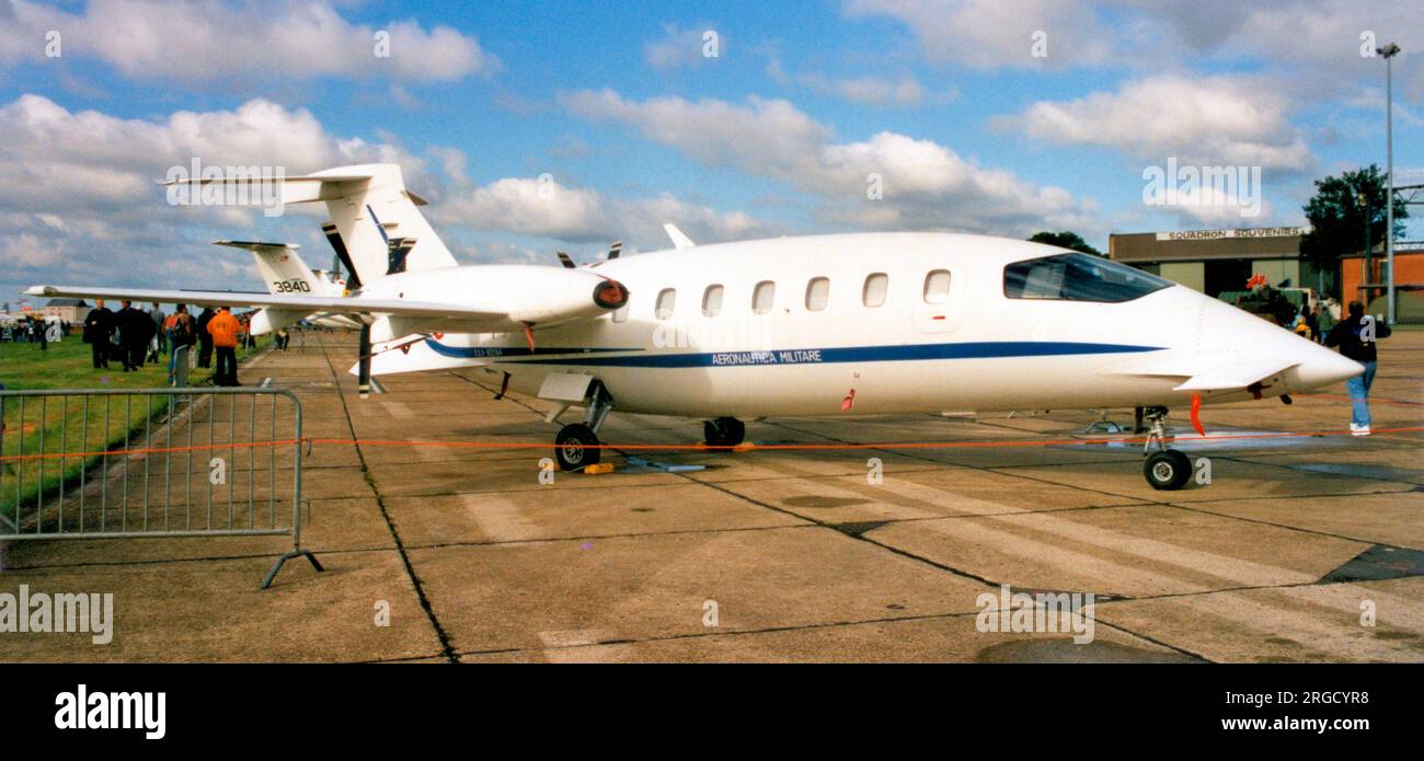 Piaggio p 180am avanti -Fotos und -Bildmaterial in hoher Auflösung – Alamy