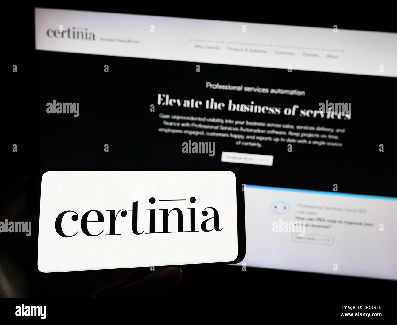 Certinia logo -Fotos und -Bildmaterial in hoher Auflösung – Alamy