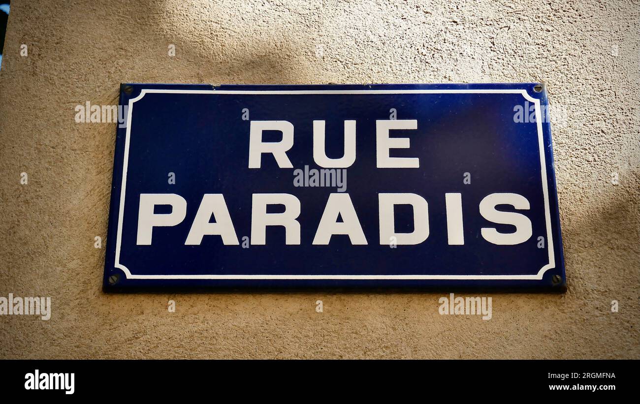 Paradis straße -Fotos und -Bildmaterial in hoher Auflösung – Alamy