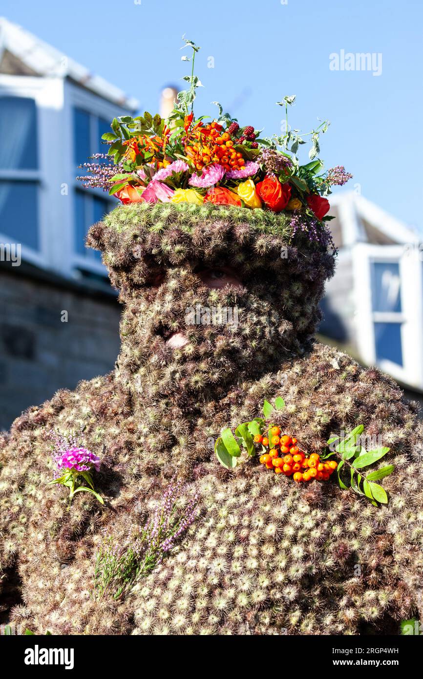 South Queensferry, Schottland. 11. August 2023. Der Burryman oder Burry ...