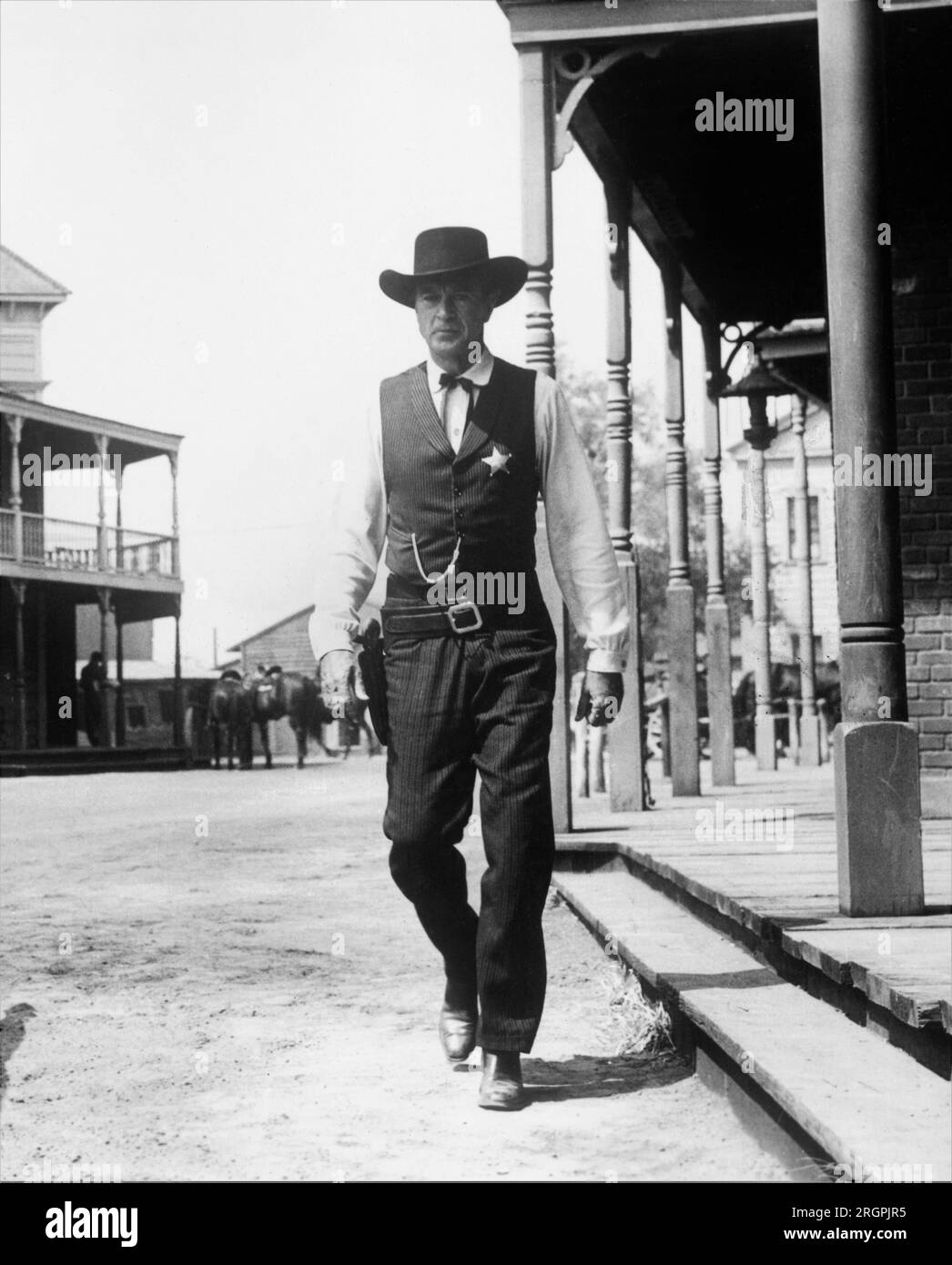 GARY COOPER als Marshal will Kane in HIGH NOON 1952 Regisseur FRED ...