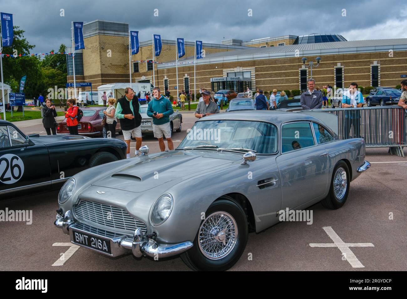 60 jahre db5 -Fotos und -Bildmaterial in hoher Auflösung – Alamy