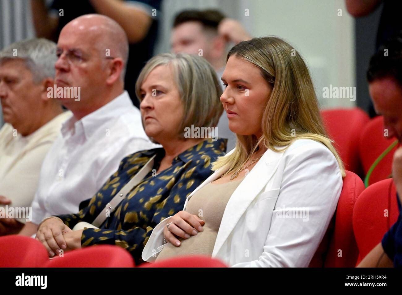 München. 13. Aug. 2023. Von rechts: Katie KANE (Ehefrau), Eltern Kim ...