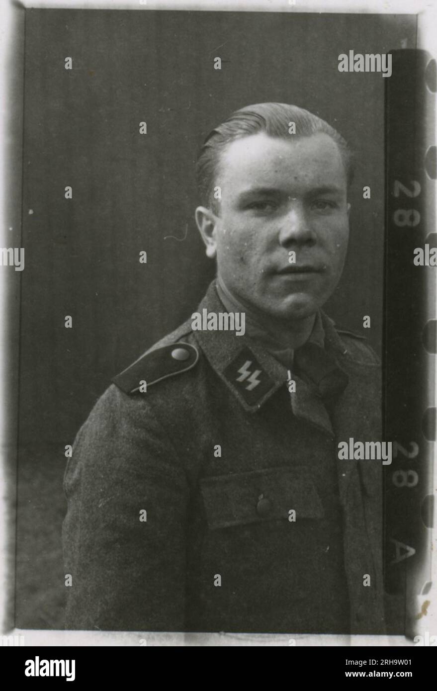 SS-Fotograf, Hoffmann, Rudi (1943-44) Soldaten, die sich medizinischen ...