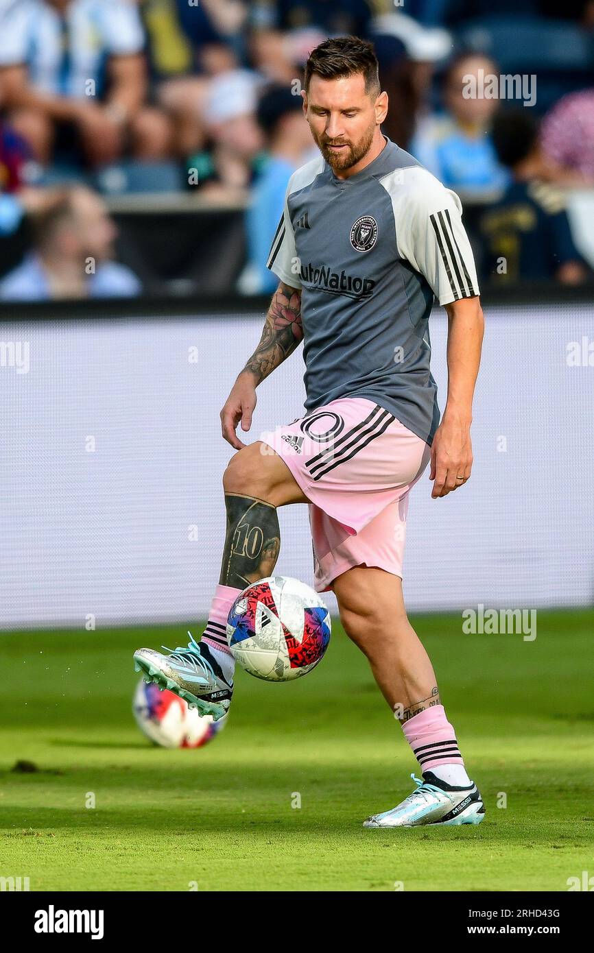 Lionel messi rosa kit -Fotos und -Bildmaterial in hoher Auflösung – Alamy