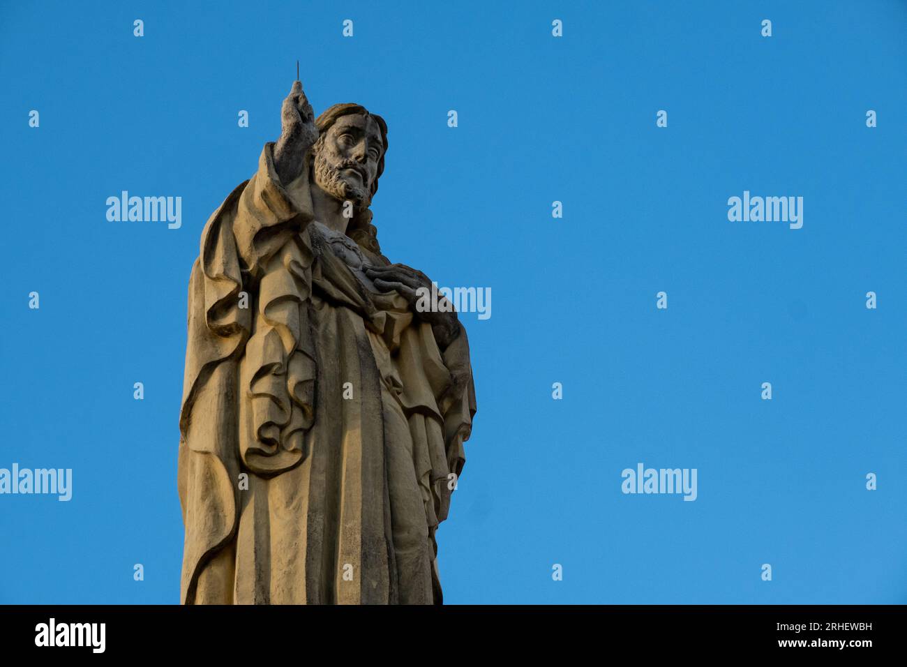 Heilige herz christus statue -Fotos und -Bildmaterial in hoher Auflösung – Alamy