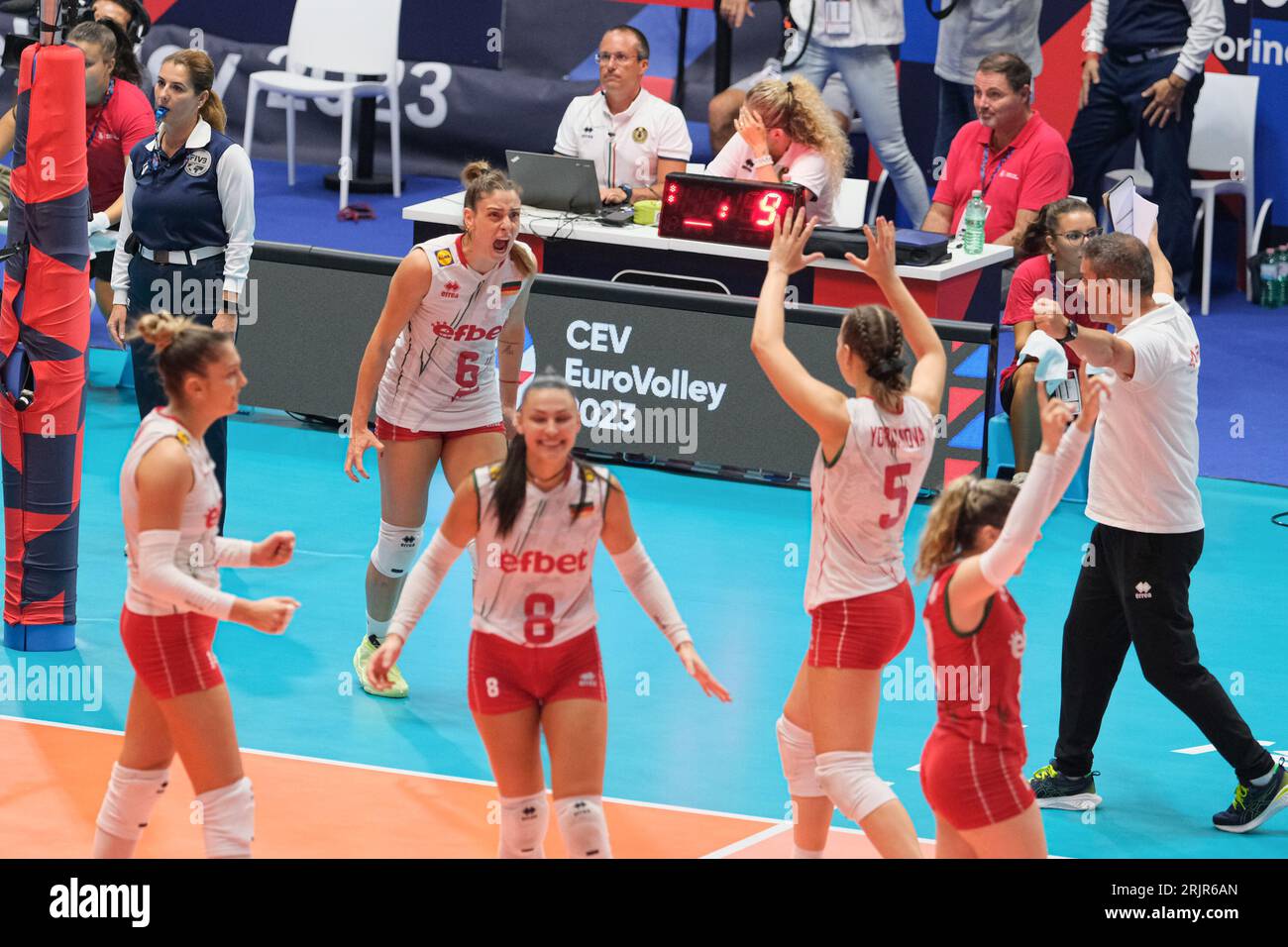 Miroslava paskova kaneva -Fotos und -Bildmaterial in hoher Auflösung ...