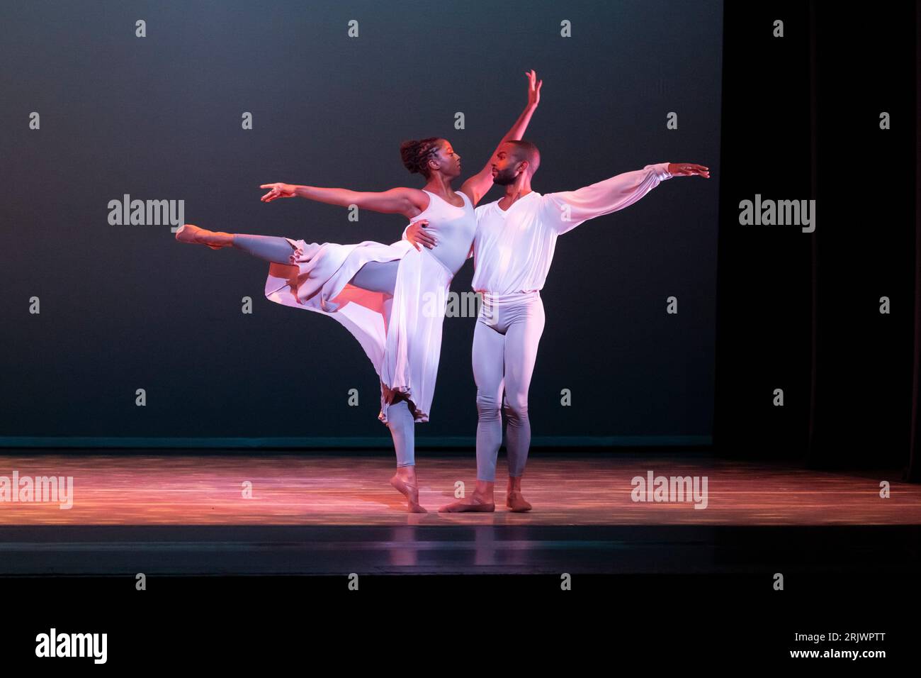 Edinburgh, Großbritannien. August 2023. Das Alvin Ailey American Dance ...