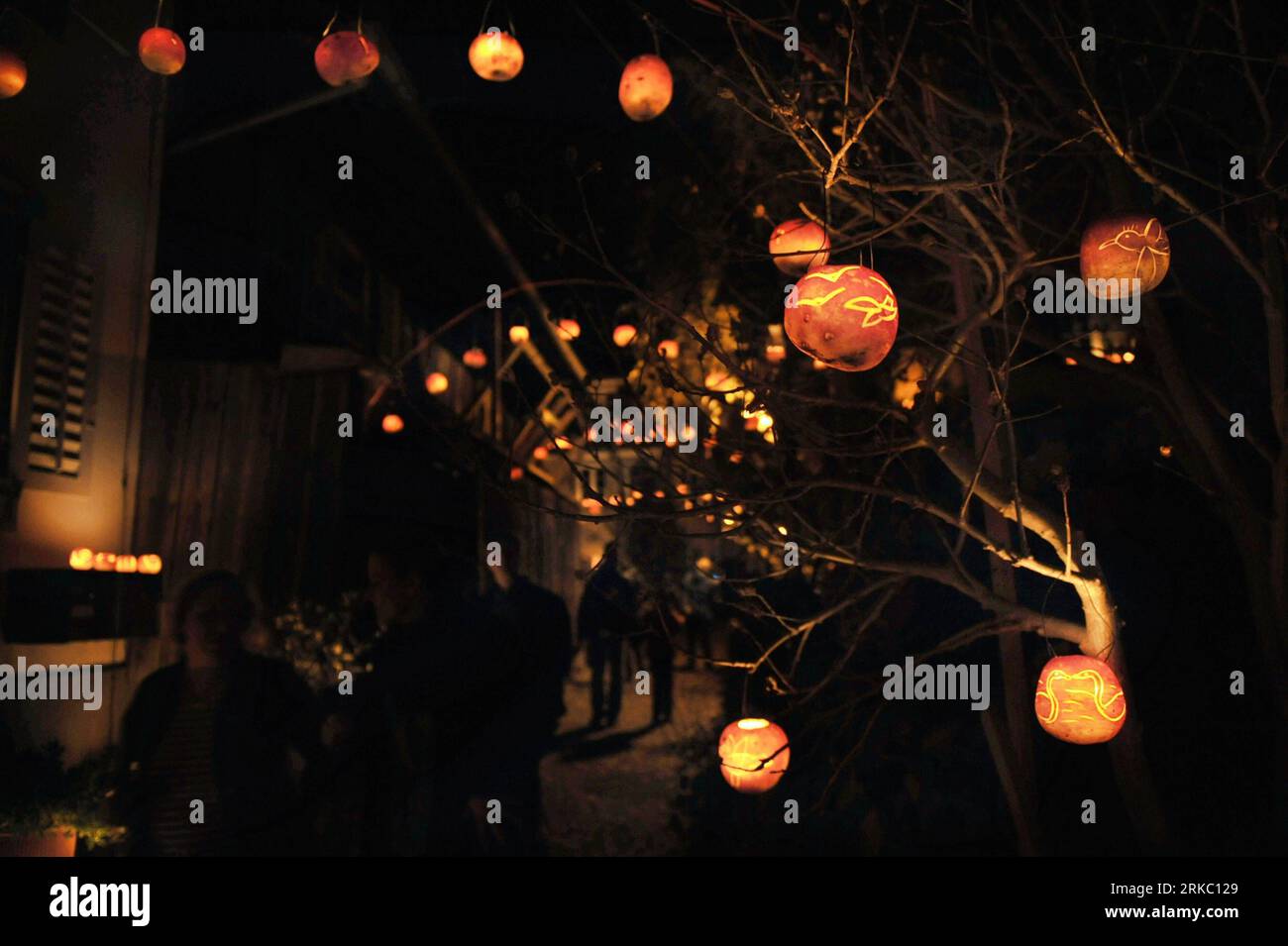 Street parade zurich 2010 -Fotos und -Bildmaterial in hoher Auflösung ...