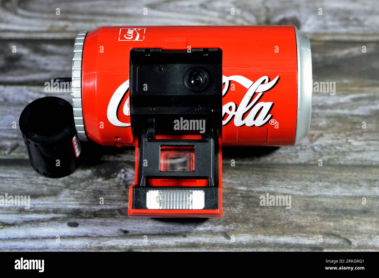 Retro kamera werbung -Fotos und -Bildmaterial in hoher Auflösung – Alamy