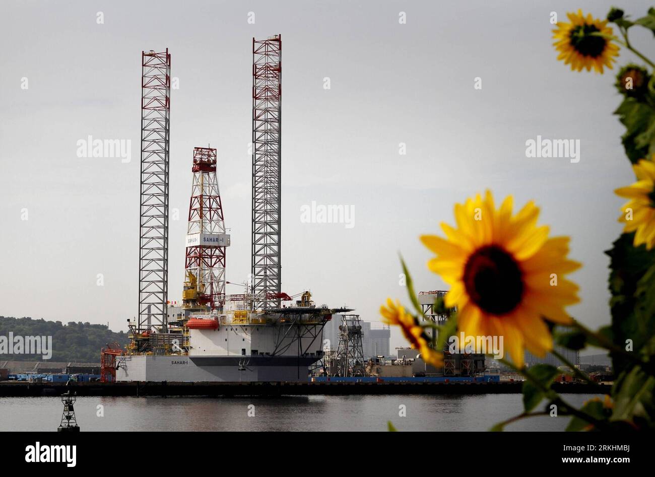 Offshore bohrinsel -Fotos und -Bildmaterial in hoher Auflösung – Alamy
