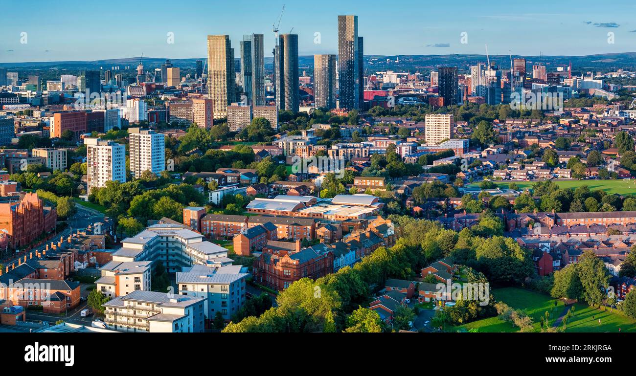 Manchester vereint von oben -Fotos und -Bildmaterial in hoher Auflösung ...