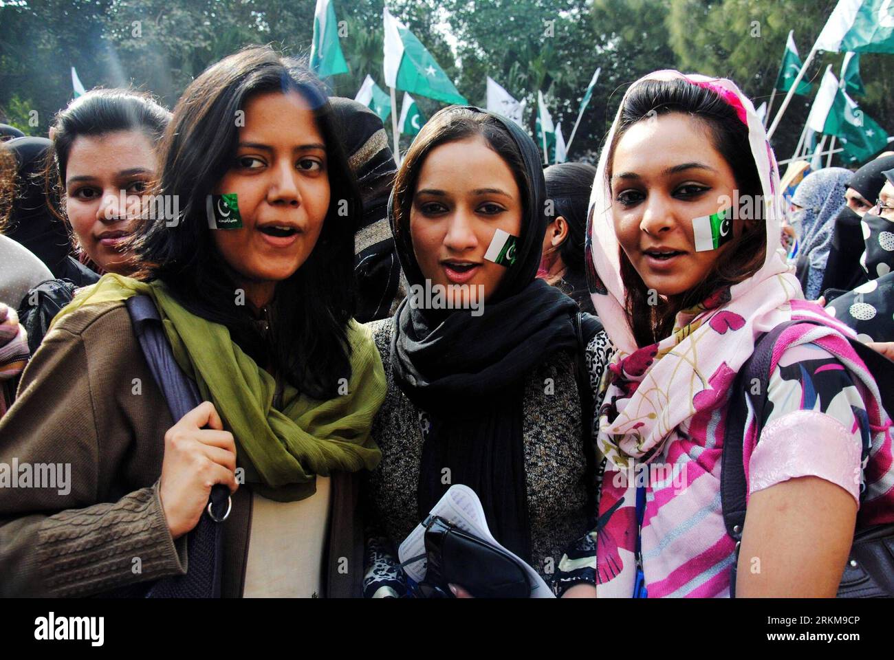 Wir flaggen lahore -Fotos und -Bildmaterial in hoher Auflösung – Alamy