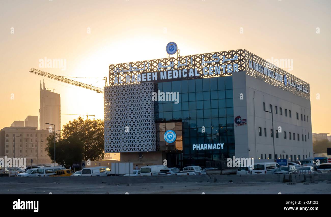 Sonnenuntergang im krankenhaus -Fotos und -Bildmaterial in hoher Auflösung – Alamy
