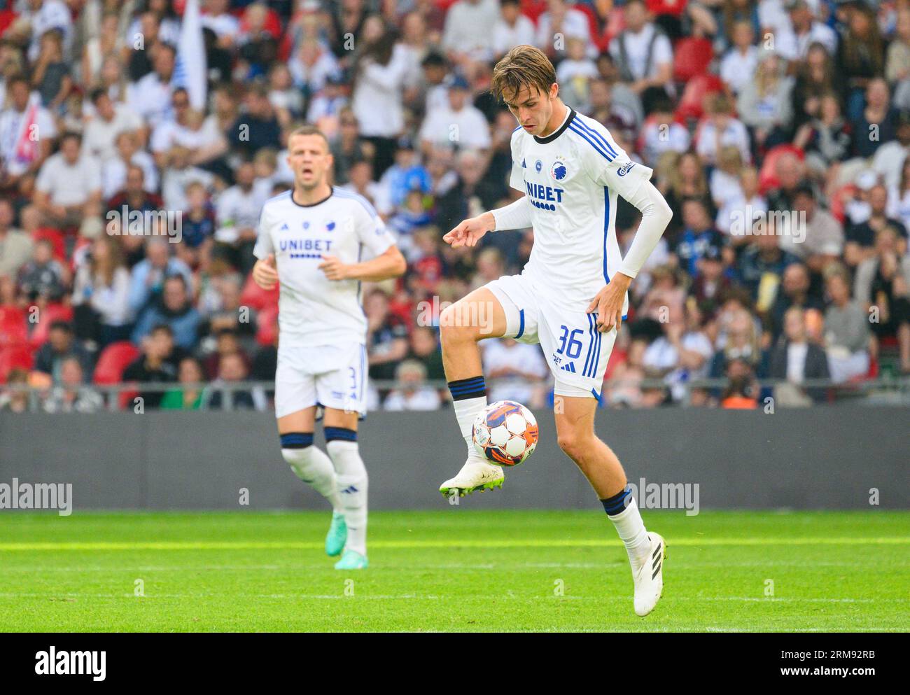 Silkeborg beim fc kopenhagen -Fotos und -Bildmaterial in hoher ...