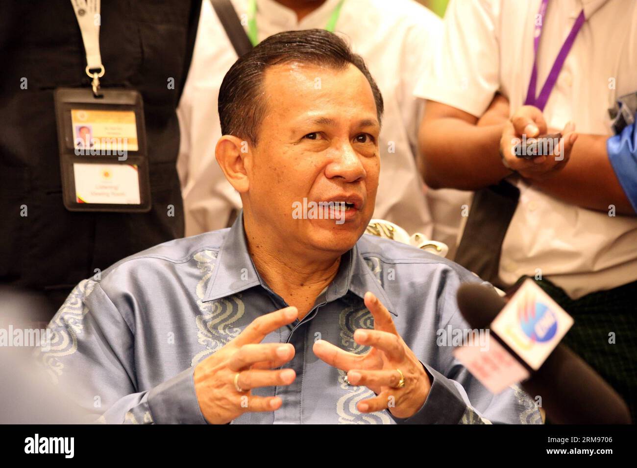 (140510) -- NAY PYI TAW, 10. Mai 2014 (Xinhua) -- Dr. Kan Zaw, Myanmar Minister für nationale ...