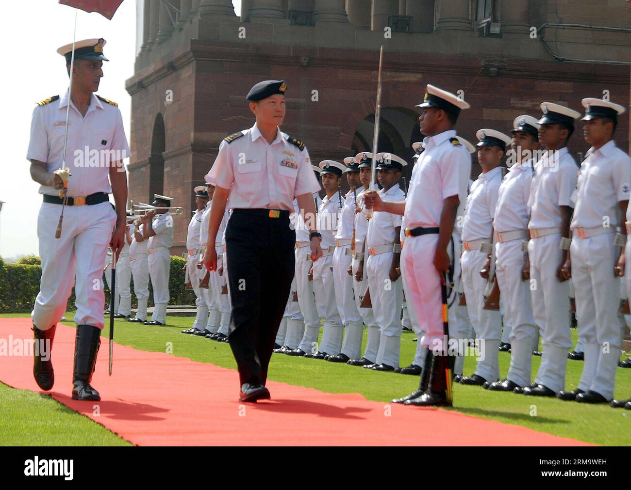 (140603) -- NEW DELHI, June 3, 2014 (Xinhua) -- Singapore s Chief of ...