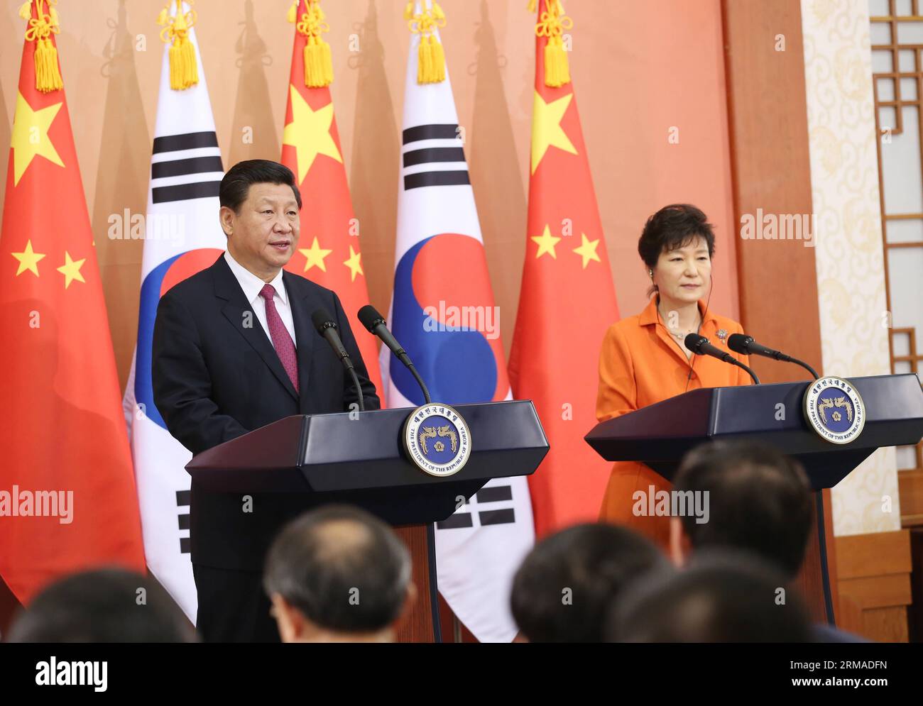 (140703) -- SEOUL, July 3, 2014 (Xinhua) -- Chinese President Xi ...