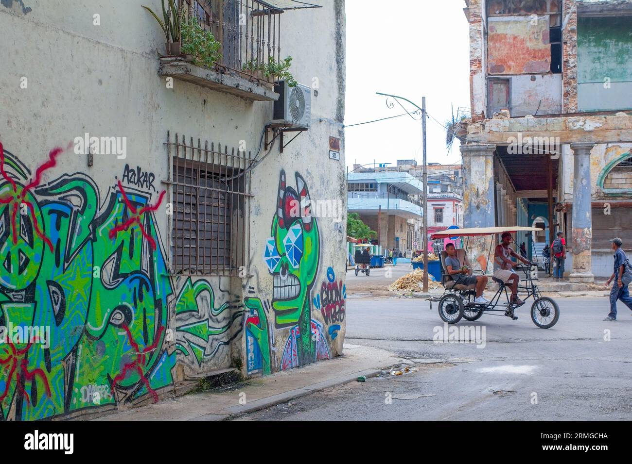 Städtische graffiti kunst -Fotos und -Bildmaterial in hoher Auflösung ...