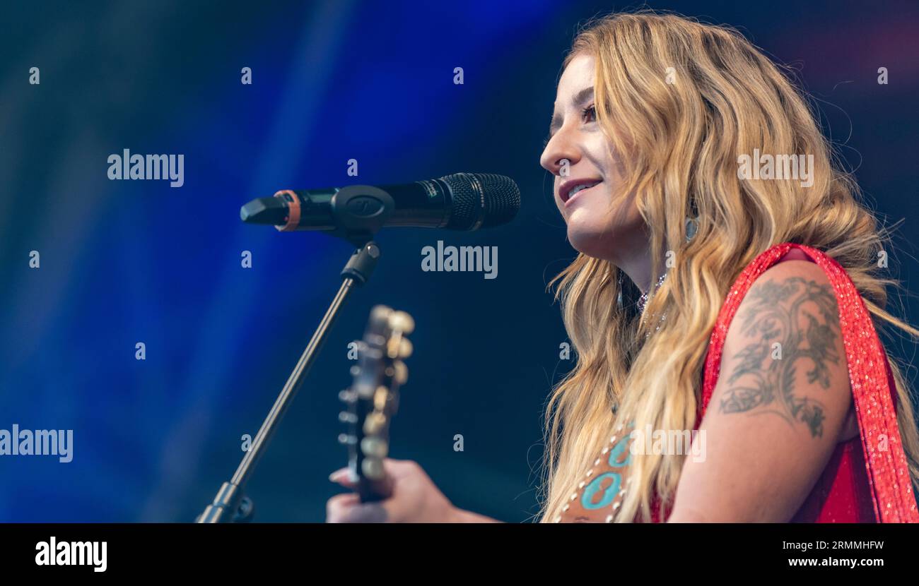 Margo price singer -Fotos und -Bildmaterial in hoher Auflösung – Alamy