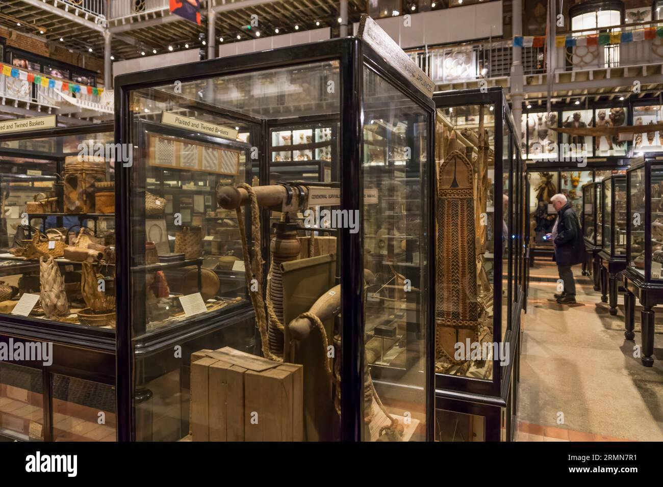 Vitrinen vitrinen vitrinen -Fotos und -Bildmaterial in hoher Auflösung ...