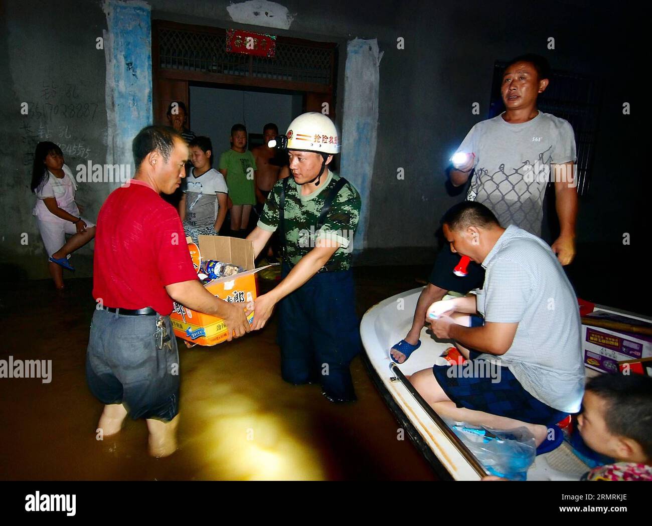 Taifun matmo -Fotos und -Bildmaterial in hoher Auflösung – Alamy
