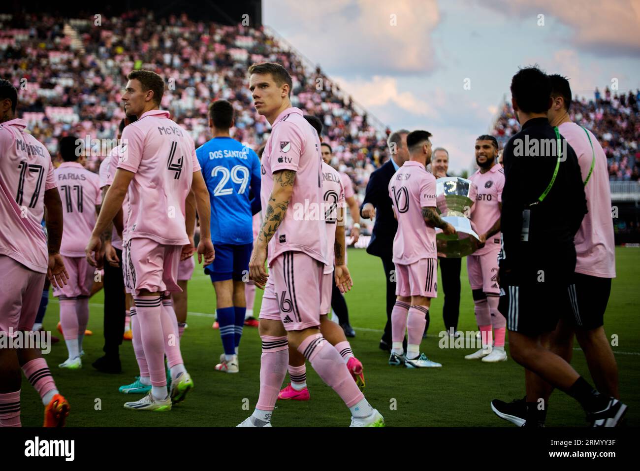 10-Lionel Messi von Inter Miami, Inter Miami CF Team, Trophy 2023 Inter ...