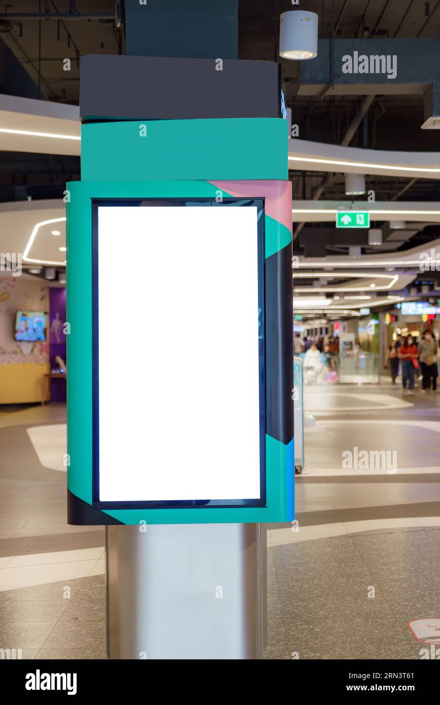 Eine große leere Plakatwand bietet die perfekte Leinwand für Ihren Text ...