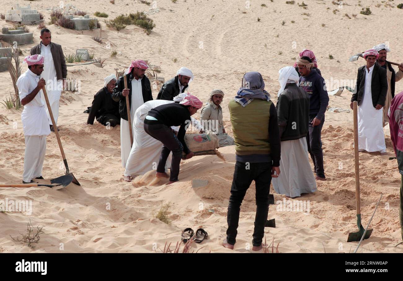 (171125) -- BIR AL-ABED (ÄGYPTEN), 25. November 2017 -- Menschen ...