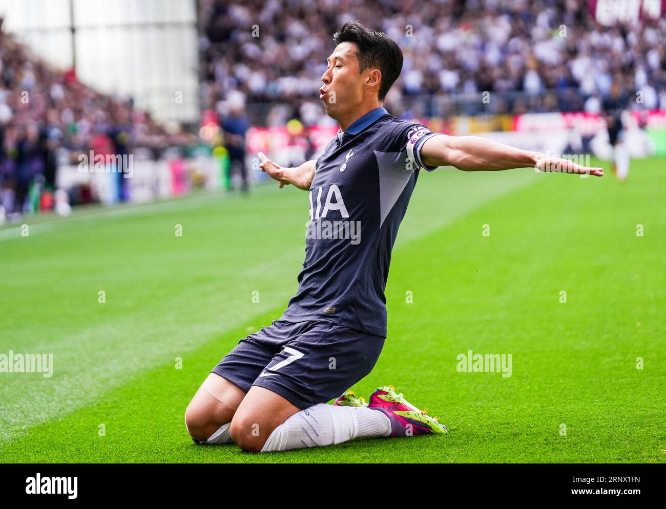 Tottenham hotspurs sohn heung min vor -Fotos und -Bildmaterial in hoher Auflösung – Alamy