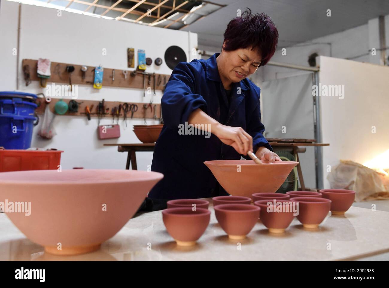 Temmoku schalen -Fotos und -Bildmaterial in hoher Auflösung – Alamy