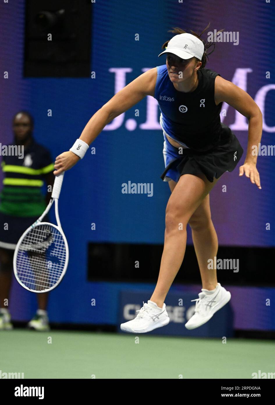 Jelena ostapenko arthur ashe stadium -Fotos und -Bildmaterial in hoher Auflösung – Alamy
