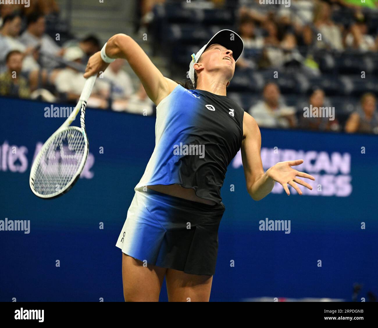 Jelena ostapenko arthur ashe stadium -Fotos und -Bildmaterial in hoher Auflösung – Alamy