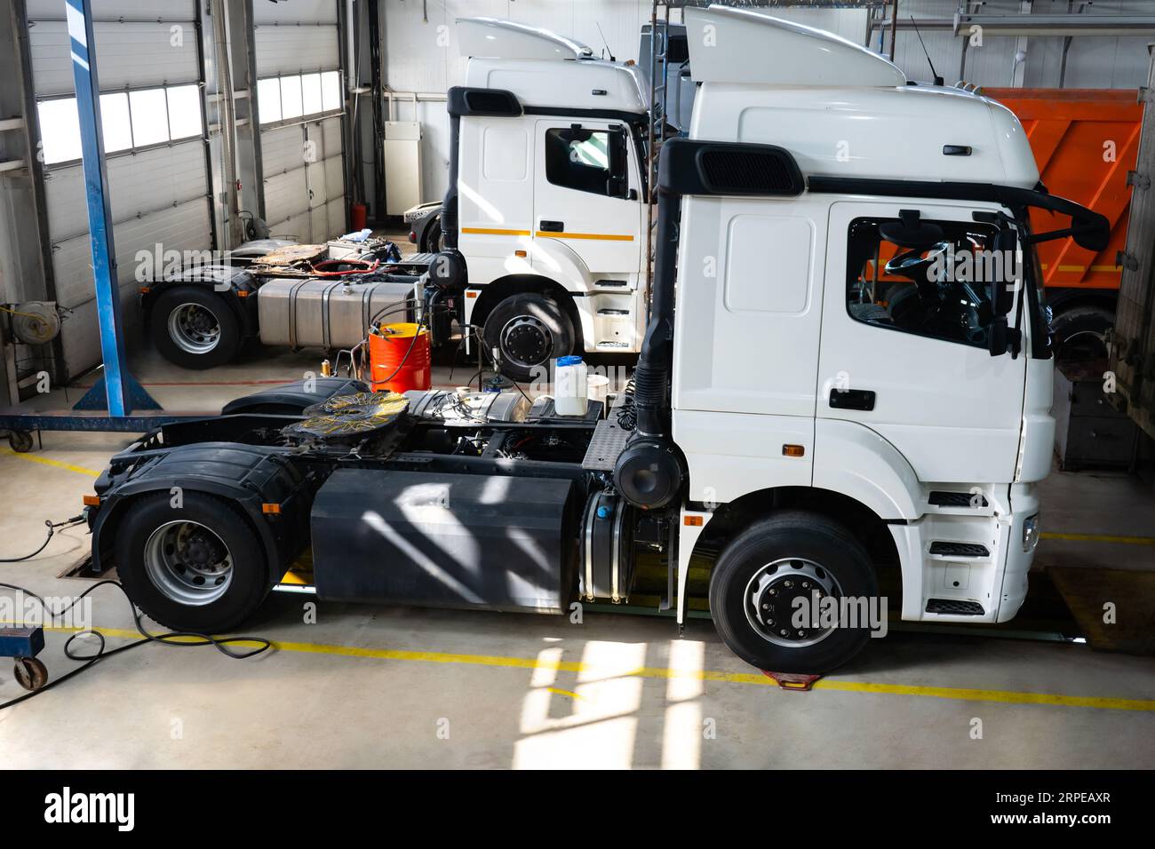 Lkw service -Fotos und -Bildmaterial in hoher Auflösung – Alamy